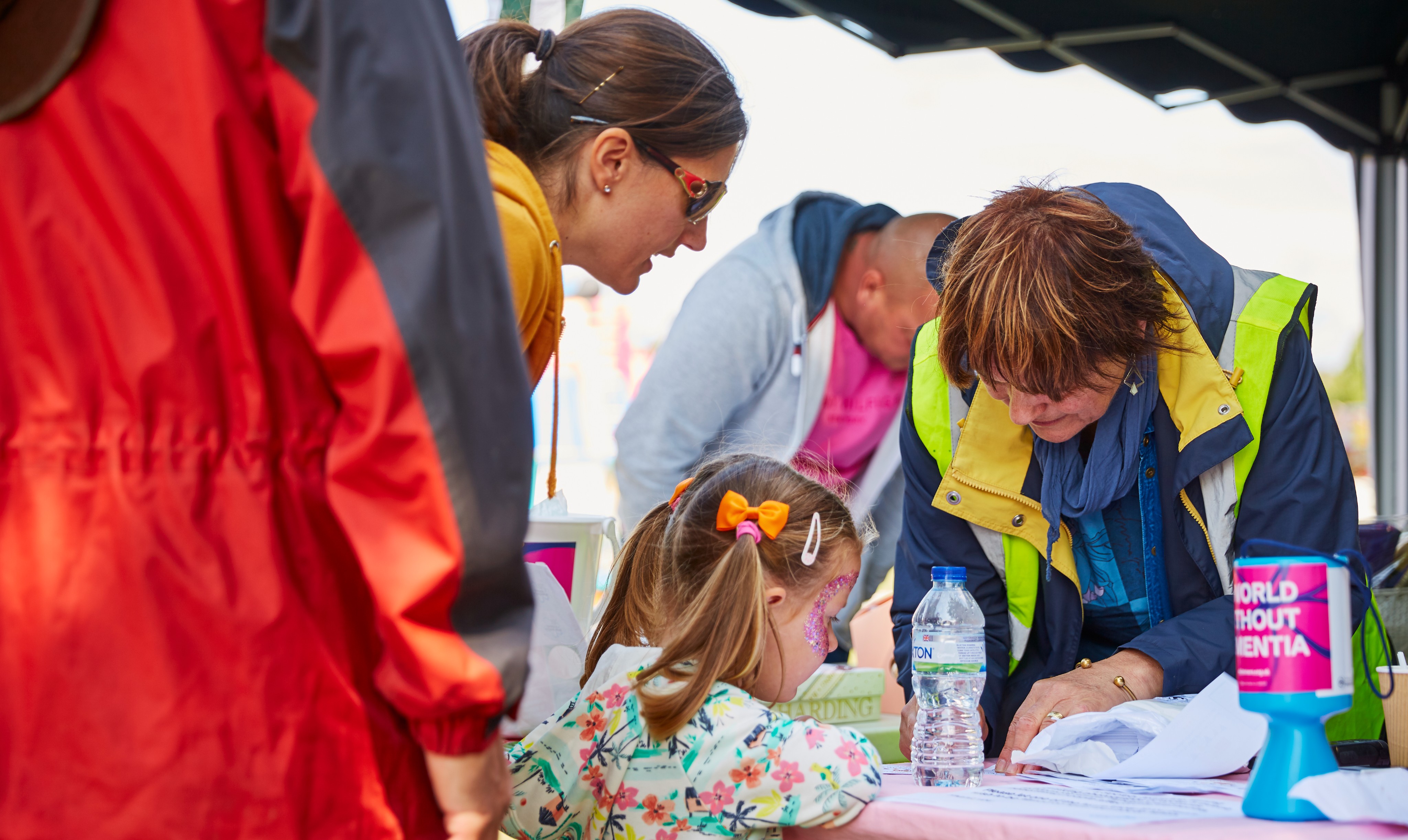 Fundraising in your local area | Alzheimer's Society